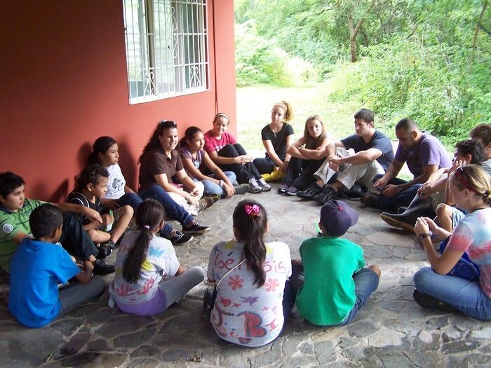 14 Icebreakers for Middle School Students - IcebreakerIdeas