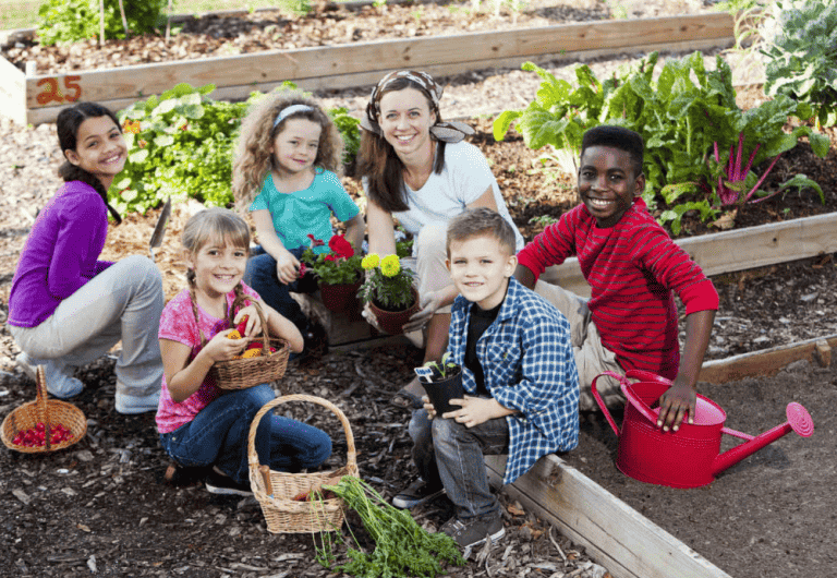 68 Great Community Service Ideas (for Kids, Teens & Adults ...