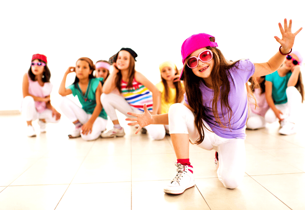 26 Great Dance Games & Activities (For Kids, Teens & Adults)