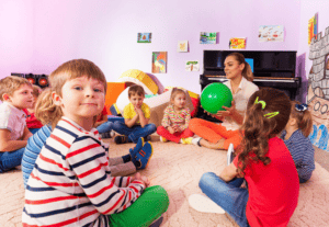 6 Super Fun Hot Potato Games (Rules & Variations) - IcebreakerIdeas